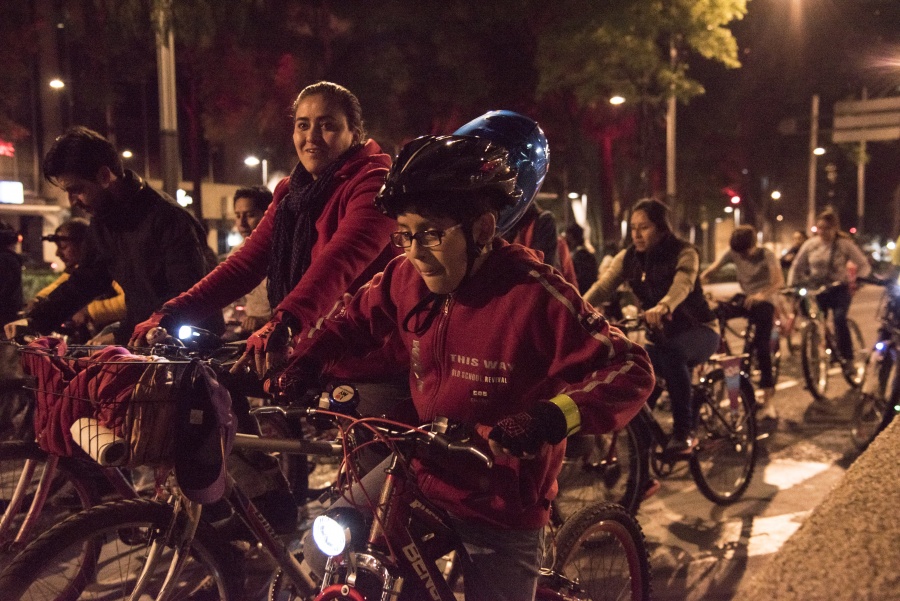 Paseo Nocturno de la CDMX, será este sábado - ContraRéplica - Noticias