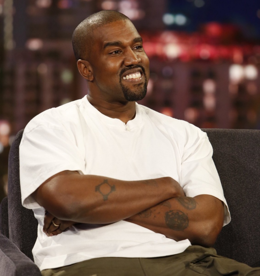 Kanye West dice adiós a sus casas del futuro - ContraRéplica - Noticias Kanye West dice adiós a sus casas del futuro - ContraRéplica - Noticias