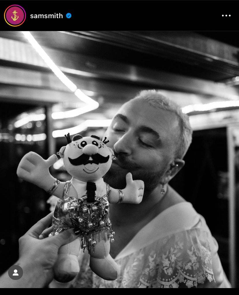 Sam Smith se muestra cercano a sus fans mexicanos en las calles de la ...