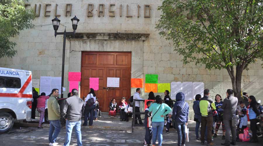 Gana Sección 22 en la Basilio Rojas; permanece cerrada - ContraRéplica ...
